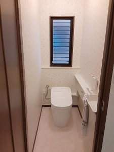 リフォーム事例｜1階トイレ｜パナソニックの住まいパートナーズ