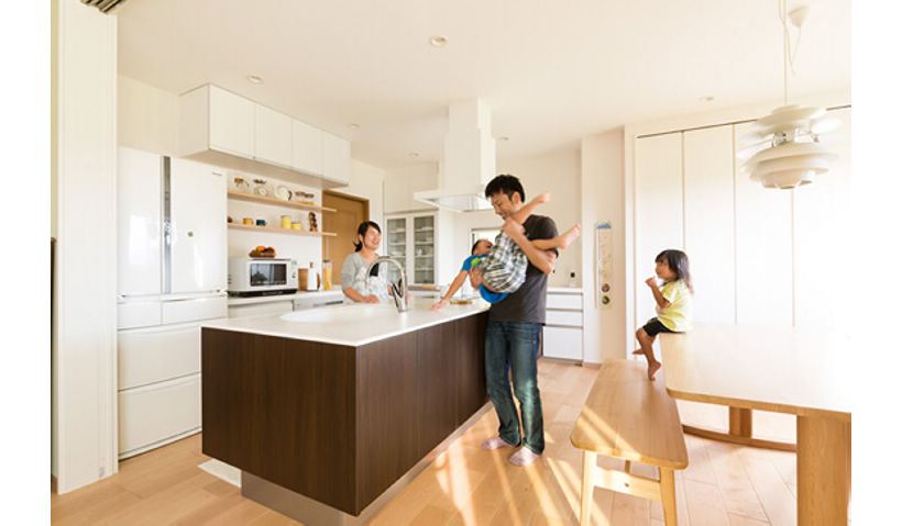 キッチン | 子どもたちの歓声が響く ナチュラルテイストの大空間LDK。 | リフォーム事例1000! | Panasonic